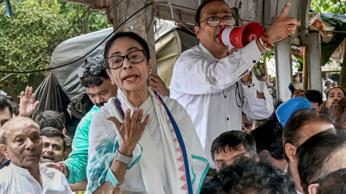 Mamata stages protest against BJP, but her bigger battle may be inside ...
