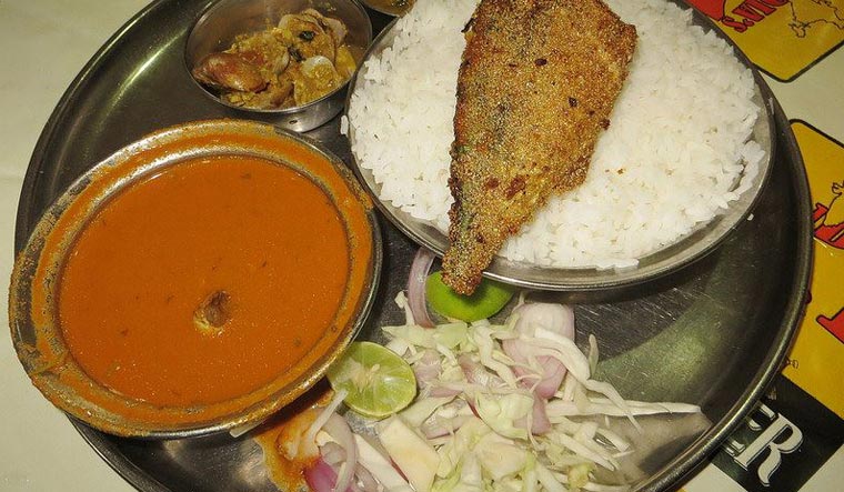 Serve Goan fish curry-rice at all shacks, tourism minister tells owners ...