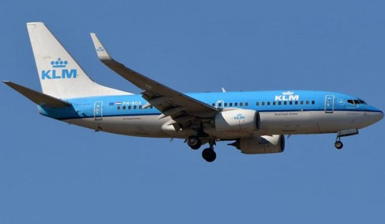 Flight from Amsterdam, with 100 passengers including pregnant woman ...