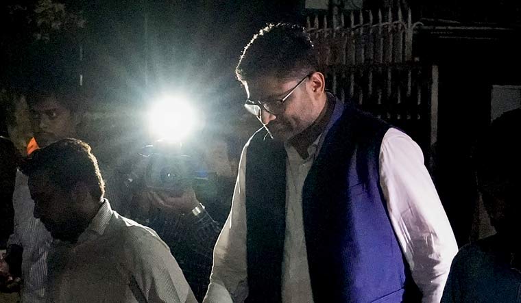 Political heat escalates in Gujarat after AAP's Gopal Italia detained ...