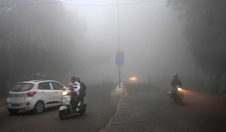 Road accidents rise as dense fog engulfs North India- The Week