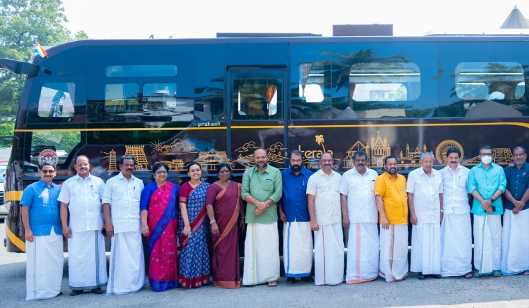 'Nava Kerala Sadas' concludes: Pinarayi cabinet's 'mass outreach ...