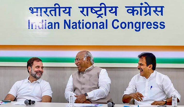 Congress leaders deliberate on post-NCP split situation in Maharashtra ...