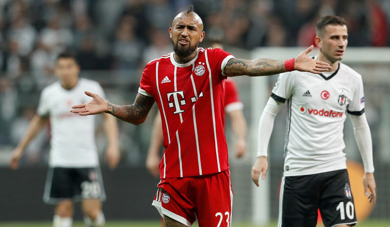 Barcelona agree deal to sign Vidal from Bayern- The Week