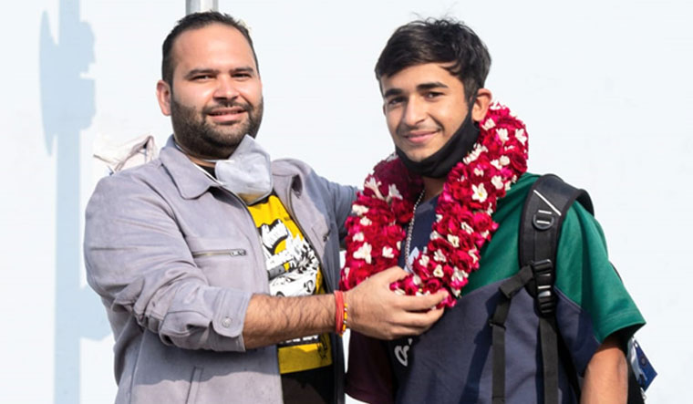 Ambuj Yadav spearheading felicitation for U-19 superstar Aaradhya Yadav ...