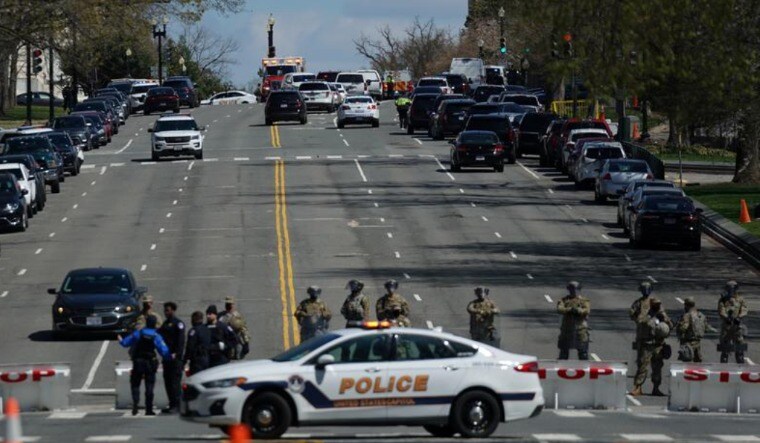 Man rams car into cops at US Capitol; attacker, 1 policeman killed- The ...