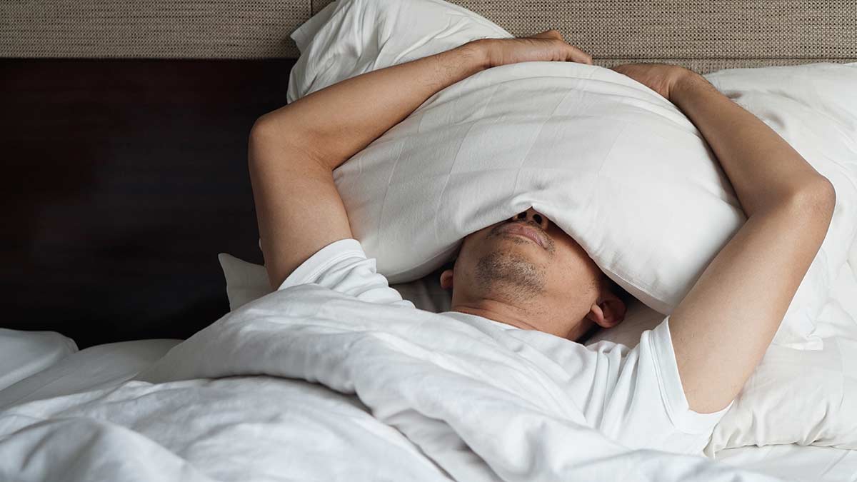 Why hangovers happen? Expert-backed strategies for battling alcohol ...