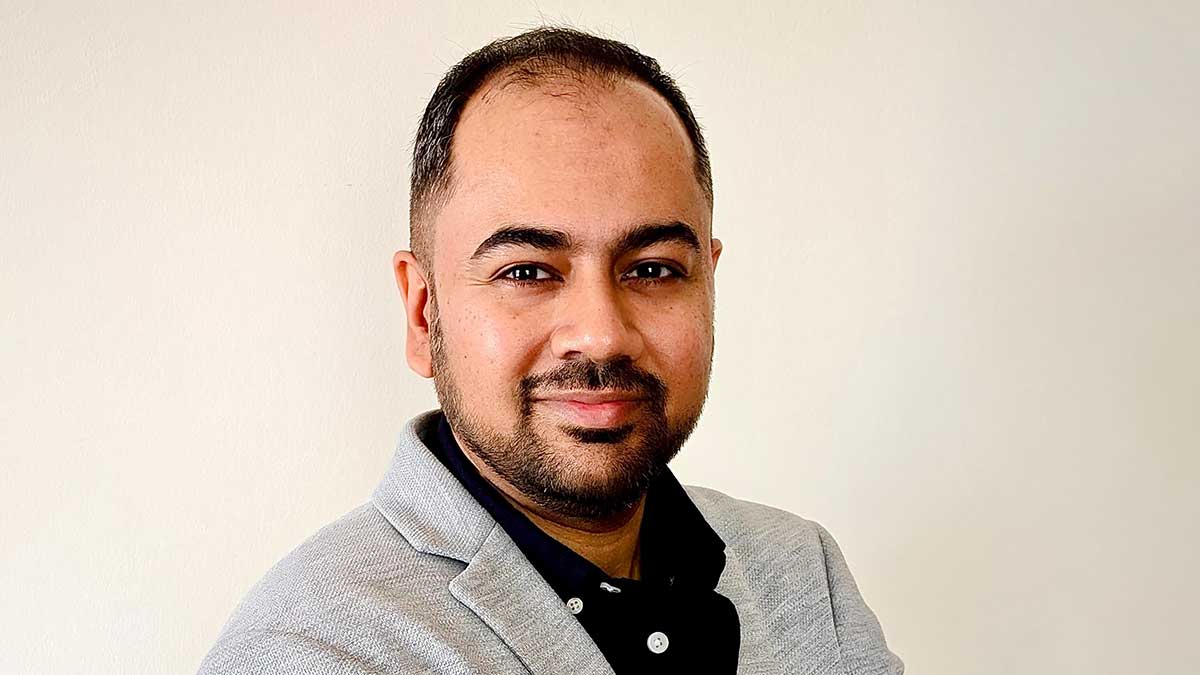 A look at industry requirements and selection criteria of management ...