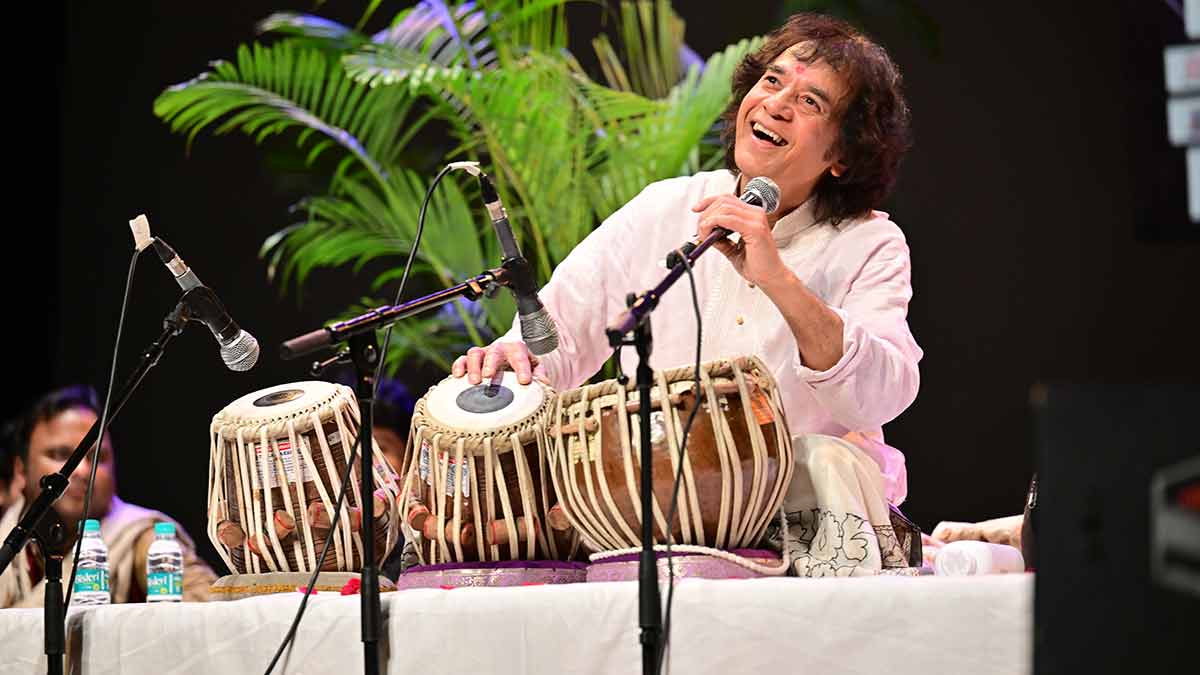 'Ustad Zakir Hussain's music was therapy to the world': Rakesh ...