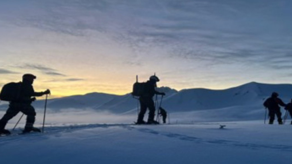 1,000 surveillance helicopters: India's push for high-altitude military ...