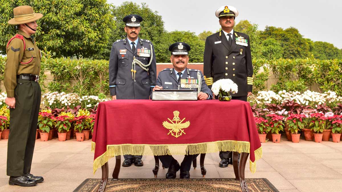 Who is Air Marshal Jeetendra Mishra, the new commander of Indian Air ...