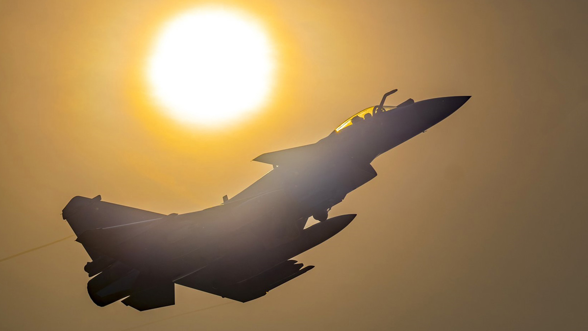 India-Pakistan clash boosting China's weapon sales? Indonesia eyes J-10 ...