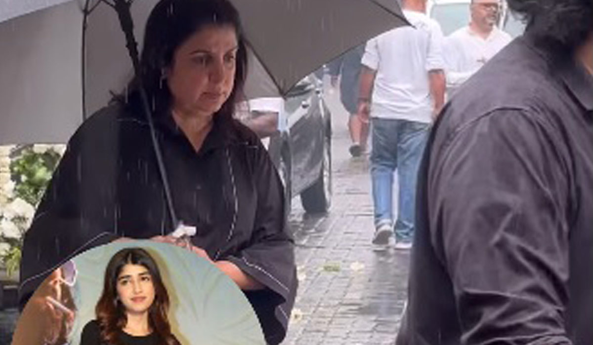 From Riteish Deshmukh to Farah Khan, Bollywood celebs attend funeral of ...