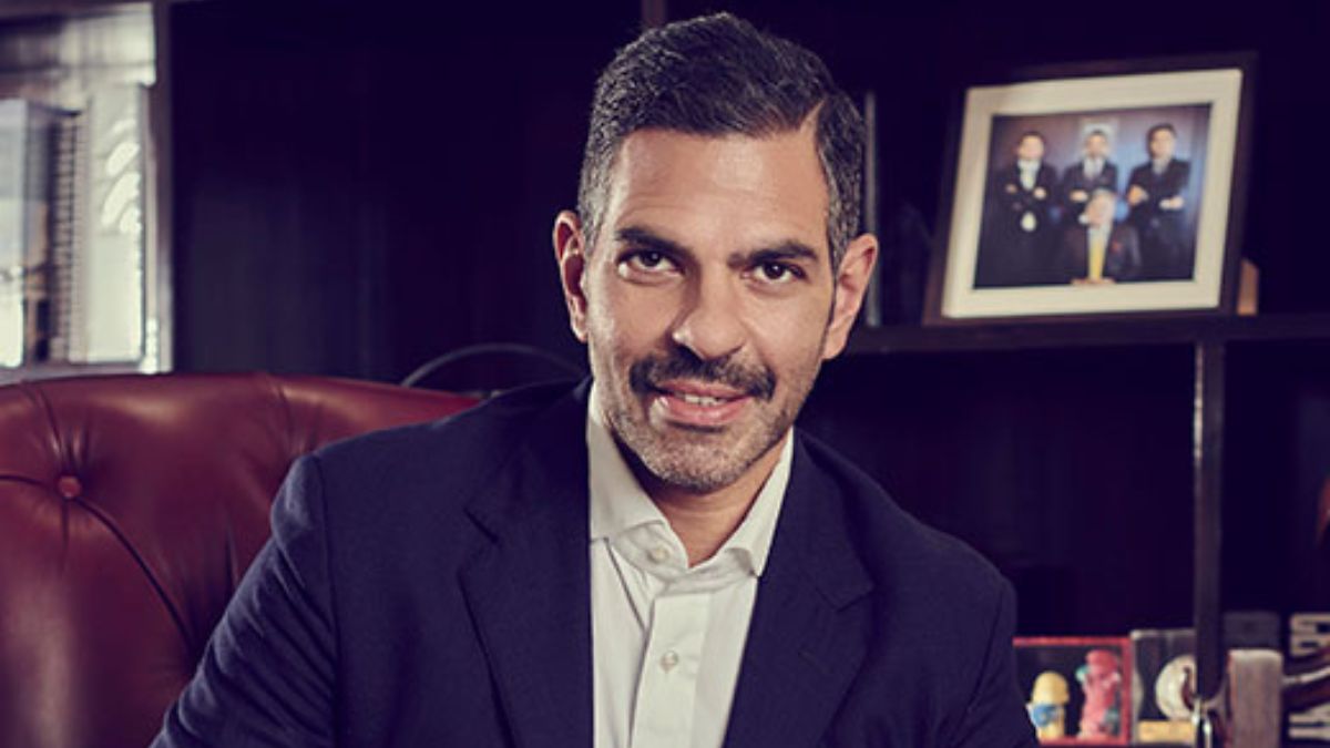 Sunjay Kapur, Karisma Kapoor’s ex-husband, passes away from heart attack- The Week