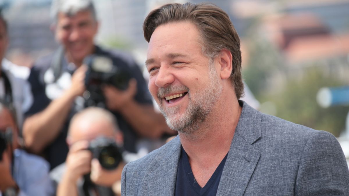 Russell Crowe joins Henry Cavill in ‘Highlander’ reboot as iconic ...