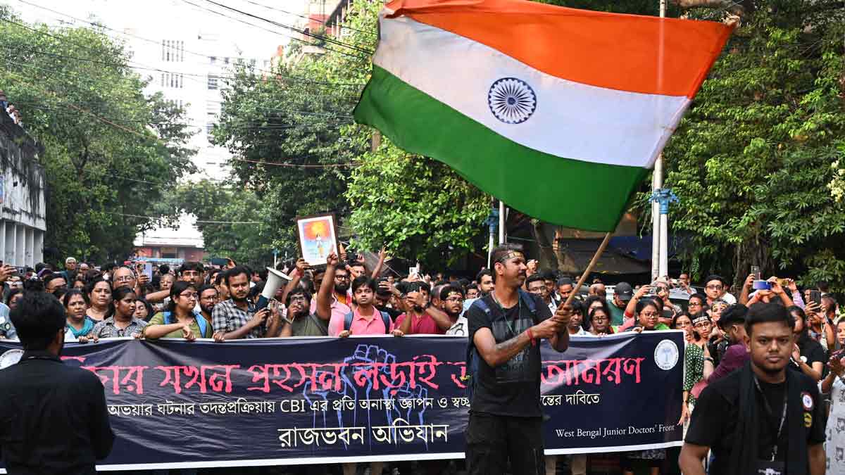 Carnivals of festival and rebellion take over Kolkata as SC hears RG ...