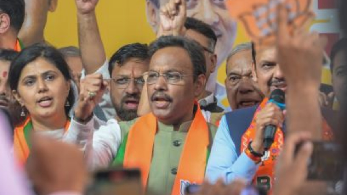 What BJP's Vinod Tawde said about Sanjay Raut while reacting to ...