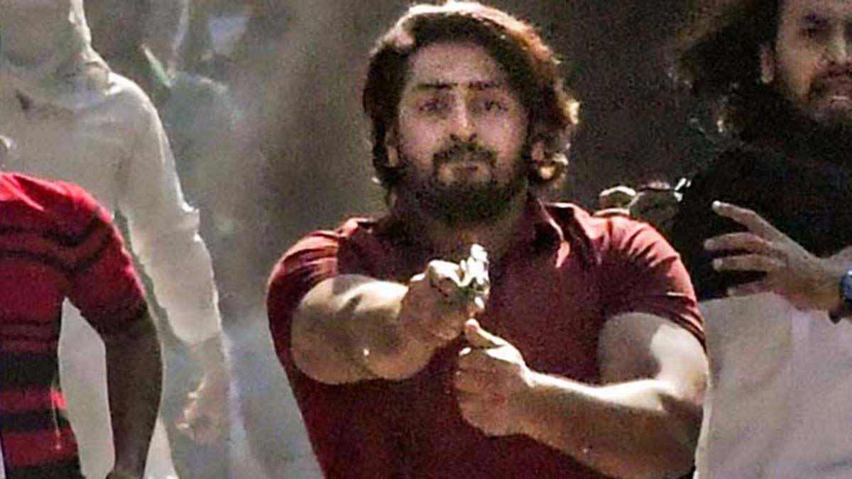 AIMIM to field 2020 riots accused Shahrukh Pathan in Delhi assembly ...