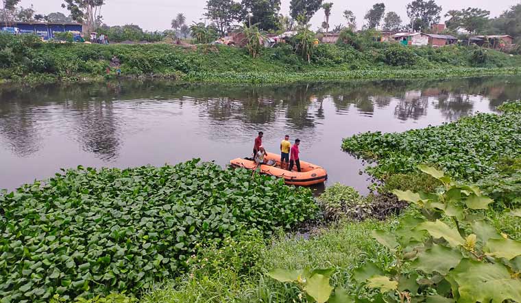 Bangladesh MP murder: Bengal CID recovers human bones near Bagjola ...