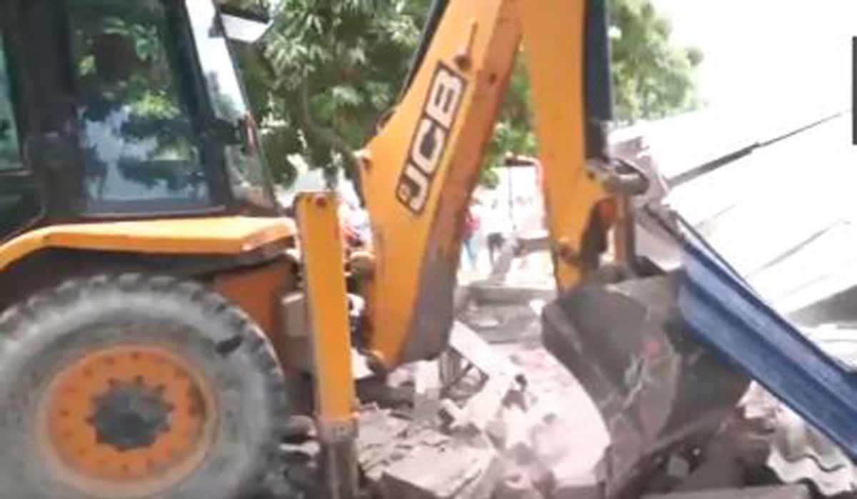 Who is Moeed Khan? Ayodhya SP leader's bakery razed down after being accused in gang-rape of ...