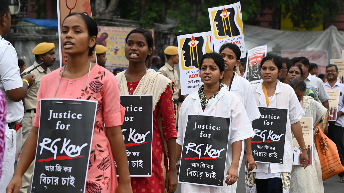 'Hoped Mamata Banerjee will engage with protesting doctors in old style ...