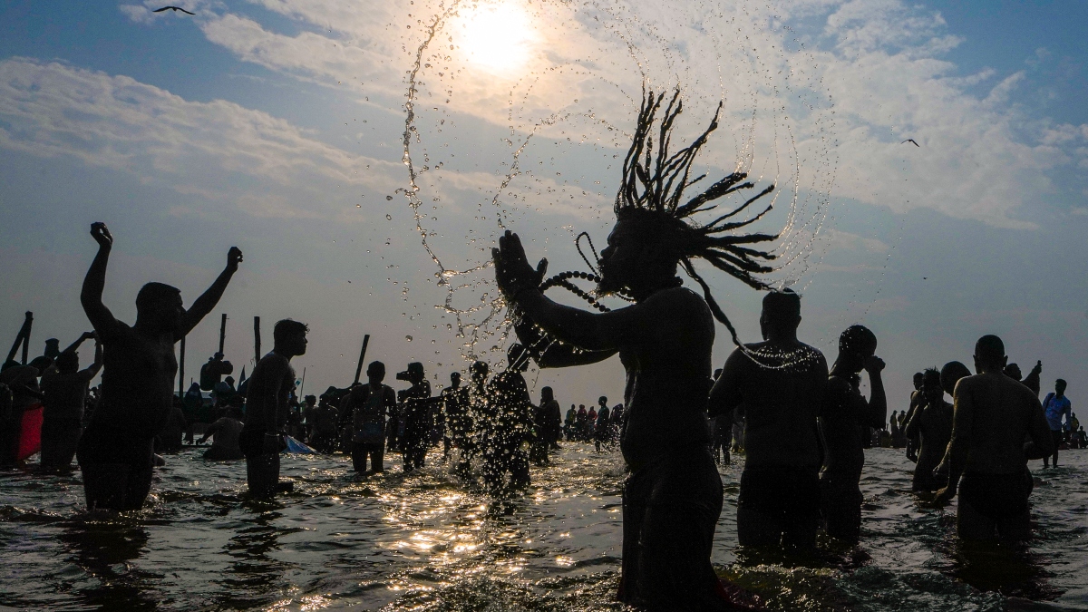 What is the Sangam Nose at Mahakumbh? Devotees asked to stay away from ...