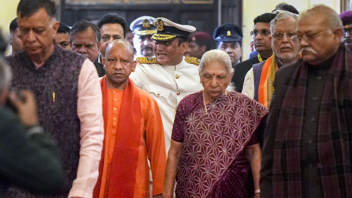 UP Governor Anandiben Patel praises hosting of Mahakumbh at Assembly ...