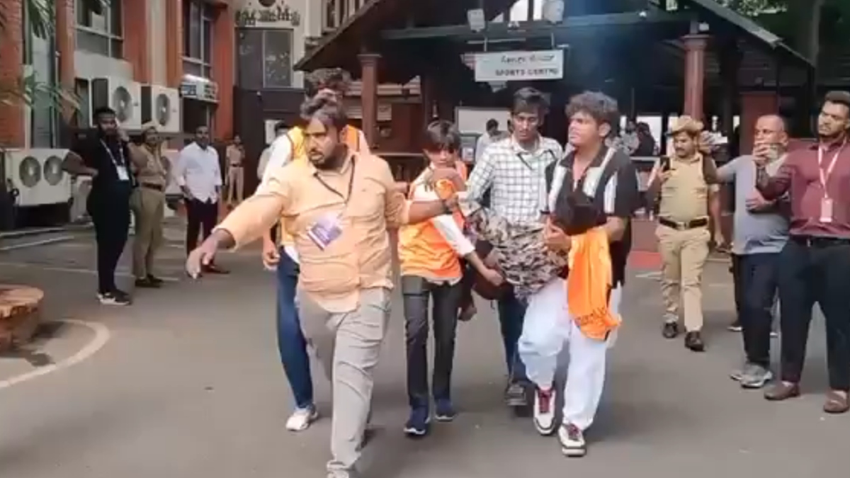 Stampede outside Chinnaswamy Stadium: 3 feared dead as fans throng Bengaluru for RCB victory ...