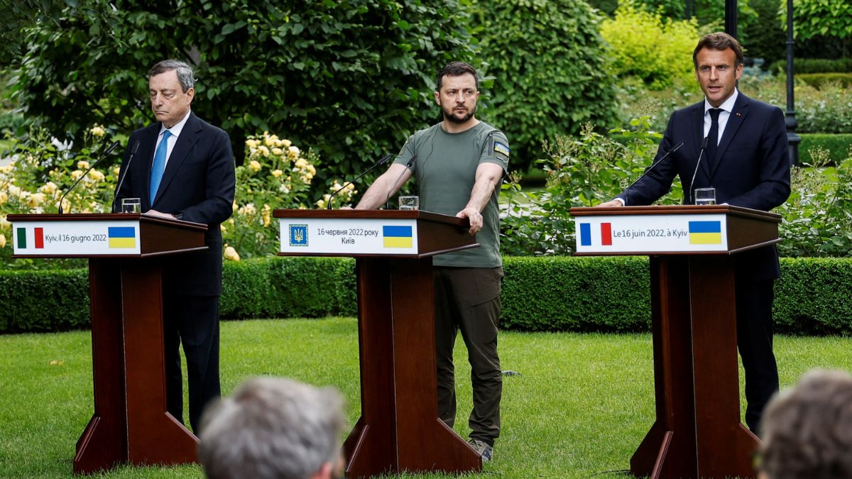 White House suit jibe: How Volodymyr Zelenskyy’s attire changed during ...
