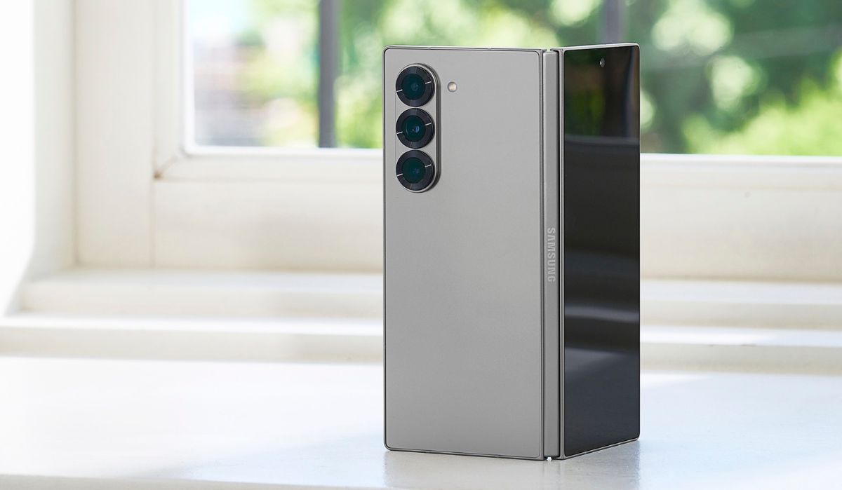 Samsung Galaxy Z Fold6: Promising Galaxy AI features in feature-rich ...