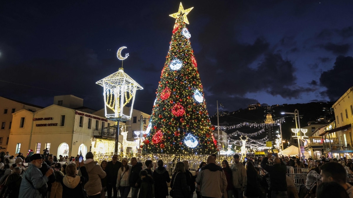 Too late for Merry Christmas? January 7 and the second-coming of ...